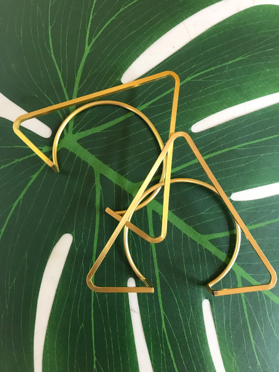 Brass Triangle Cuff – 84Gem
